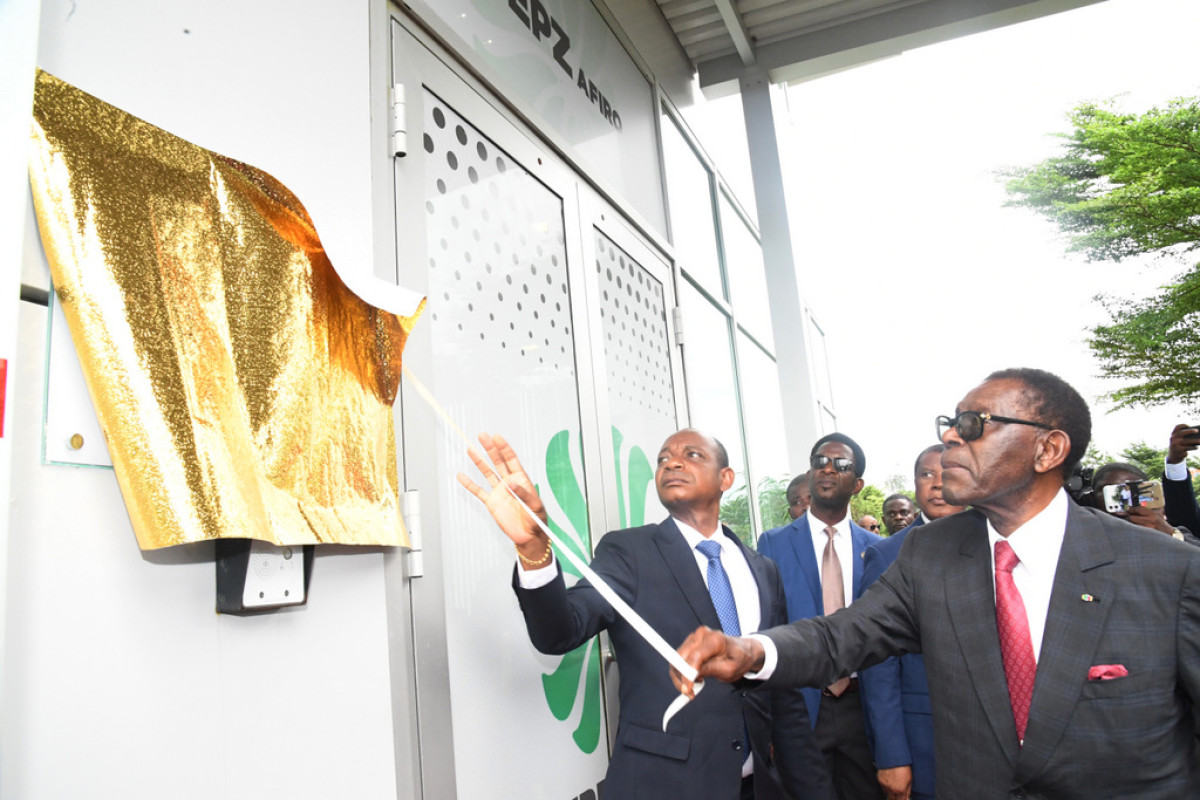 Exxon Mobil traspasa a la Petrolera Nacional de Guinea Ecuatorial los ...